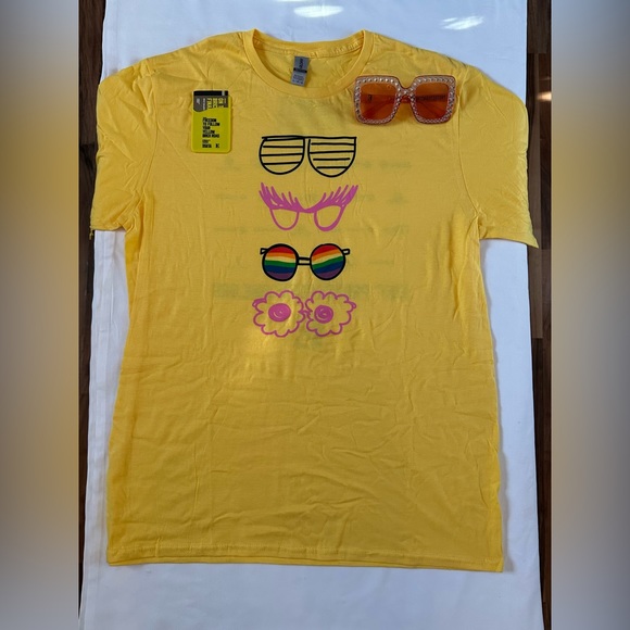 Gildan | Shirts | Eltons Johns Farewell Yellow Brick Road The Final ...